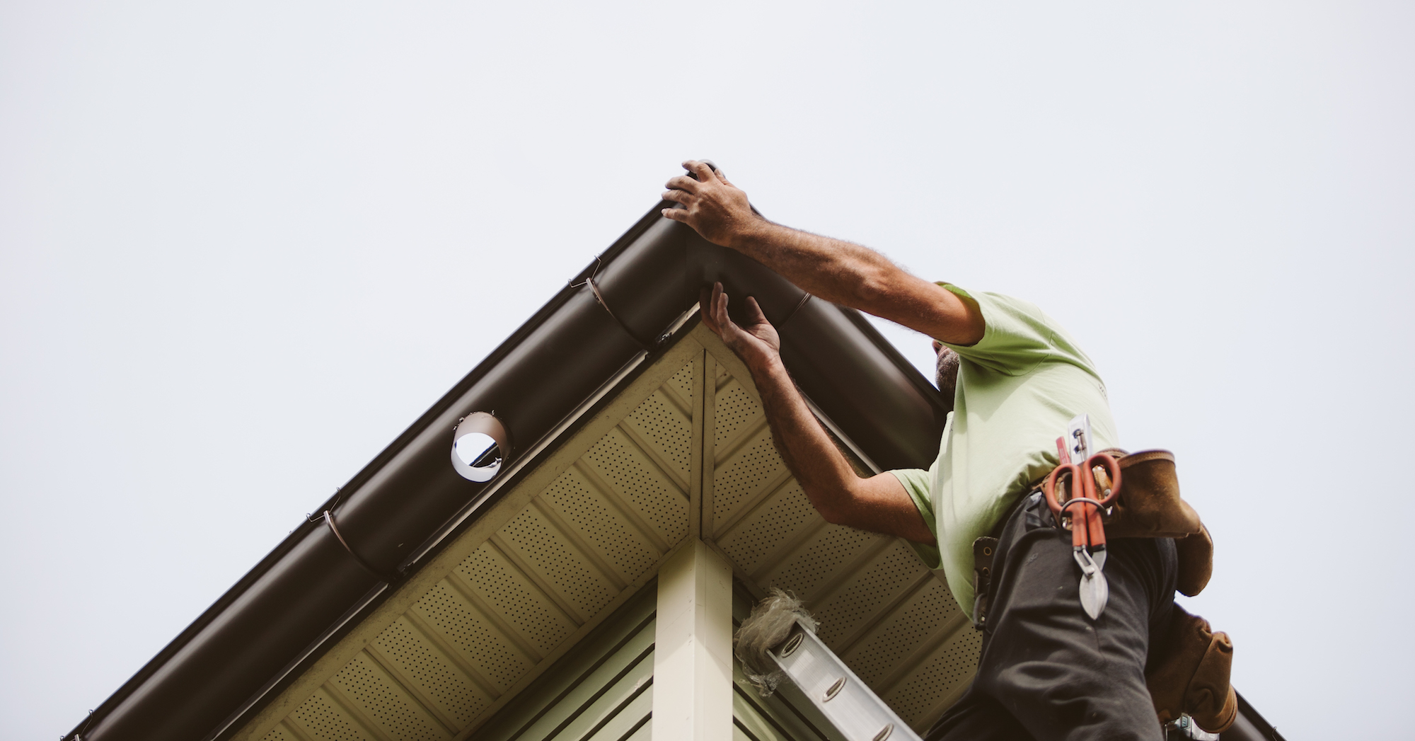 How to Tell if You Need Help from Gutter Installers