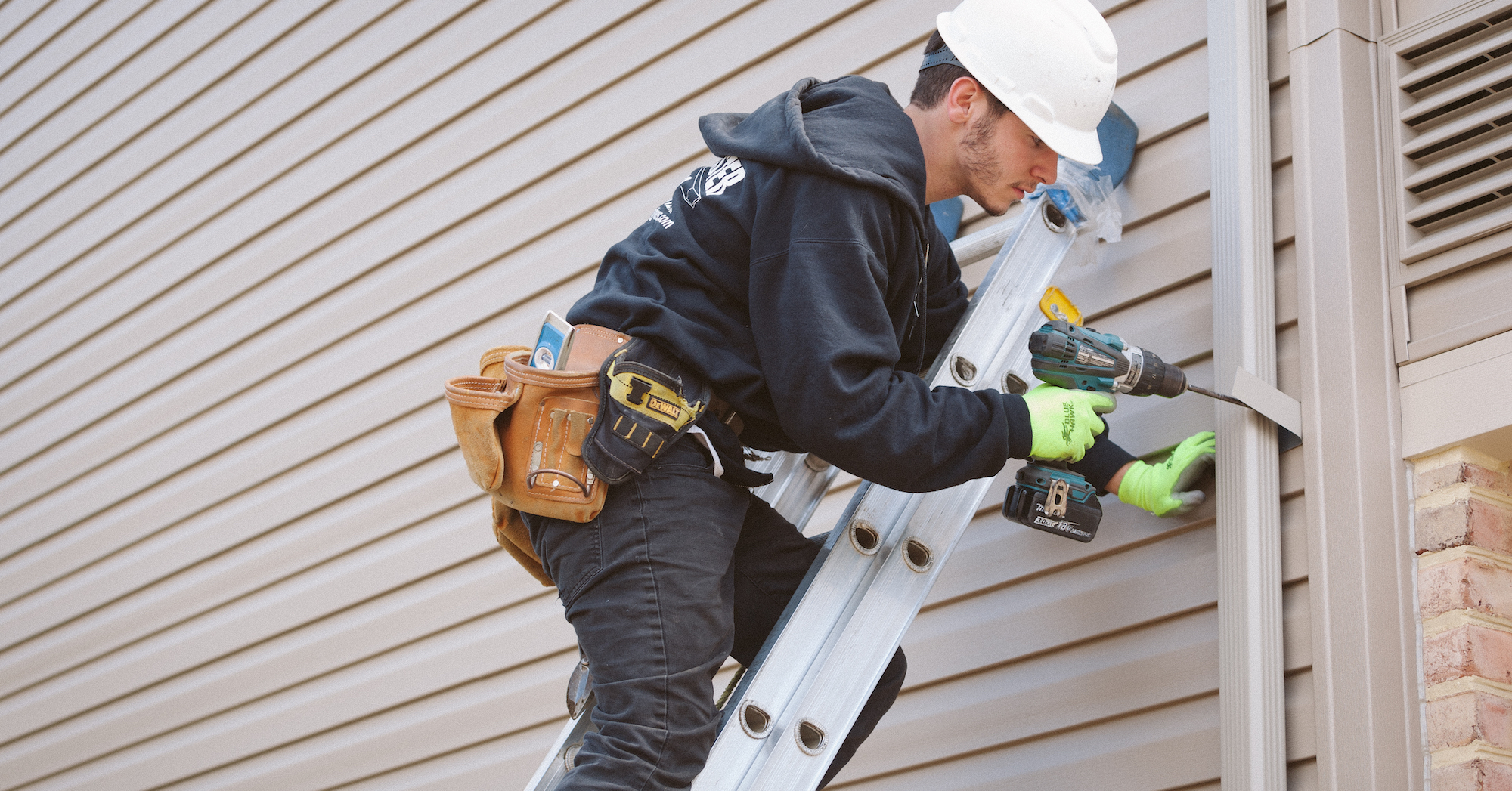 Rain Gutter Installation Made Easy: Tips for a Seamless Setup - Storm ...